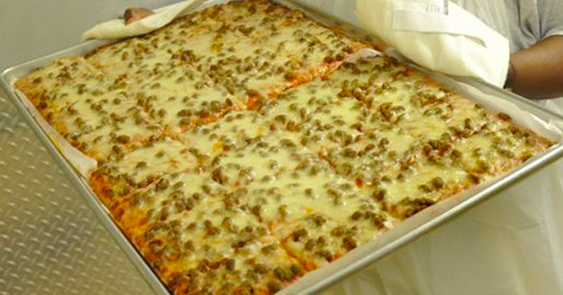 School Pizza Recipe - Skinny Daily Recipes